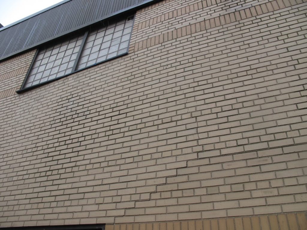 Corrosion in Building Façades - Nelson Forensics